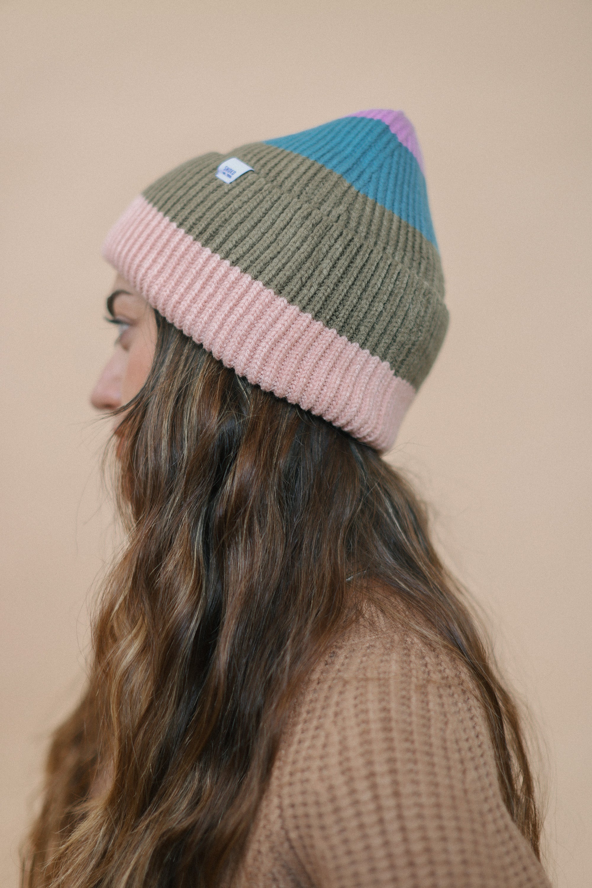 Beanie Rainbow Roll Dusty Pink
